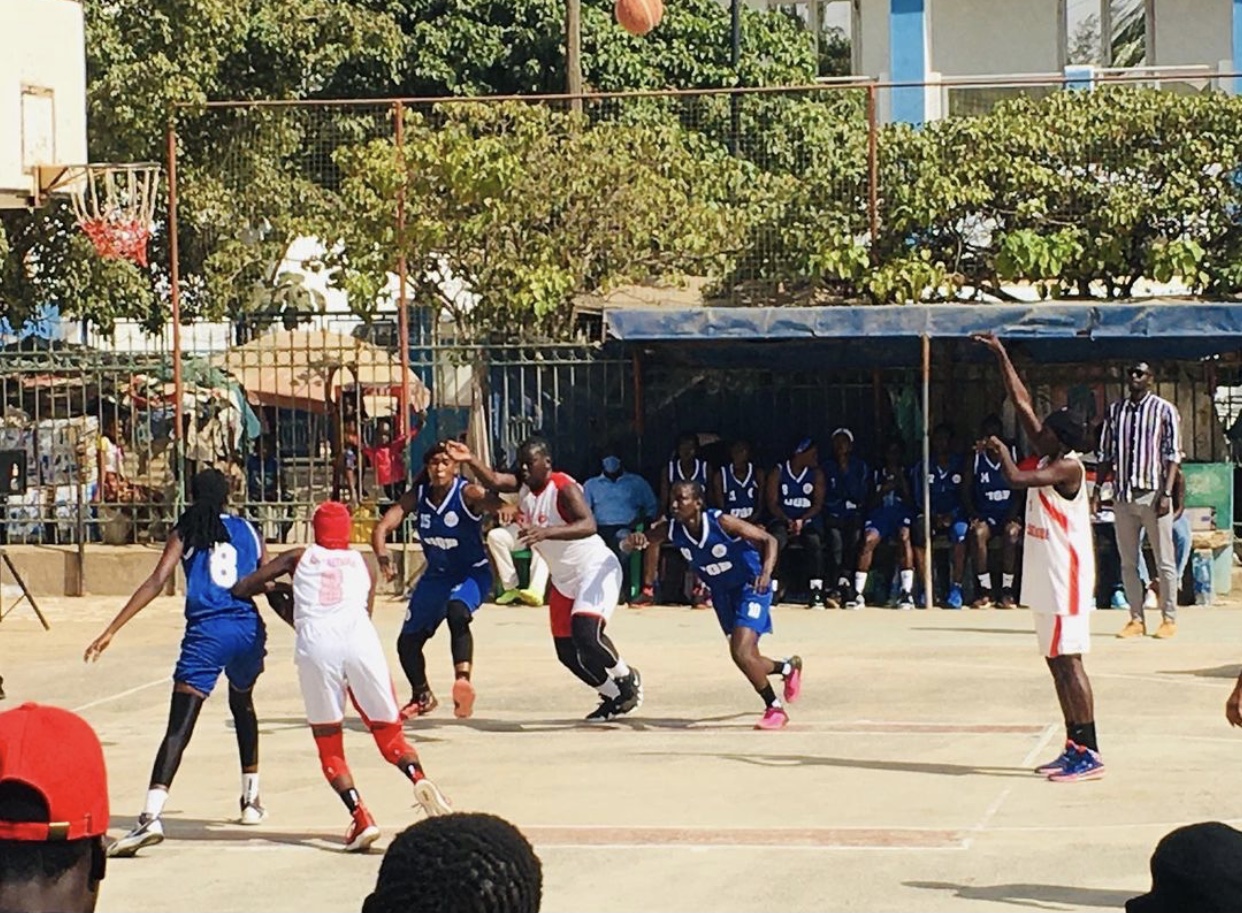 L’UGB gagne (enfin) ! - Basket 221