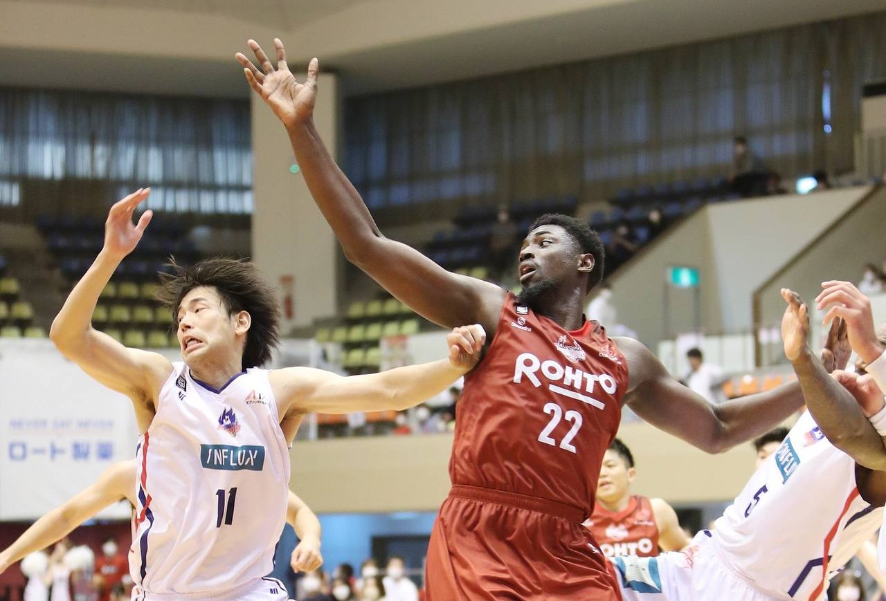Cheikh Mbodj et Bambitious Nara ont fait le travail face à Aomori ...