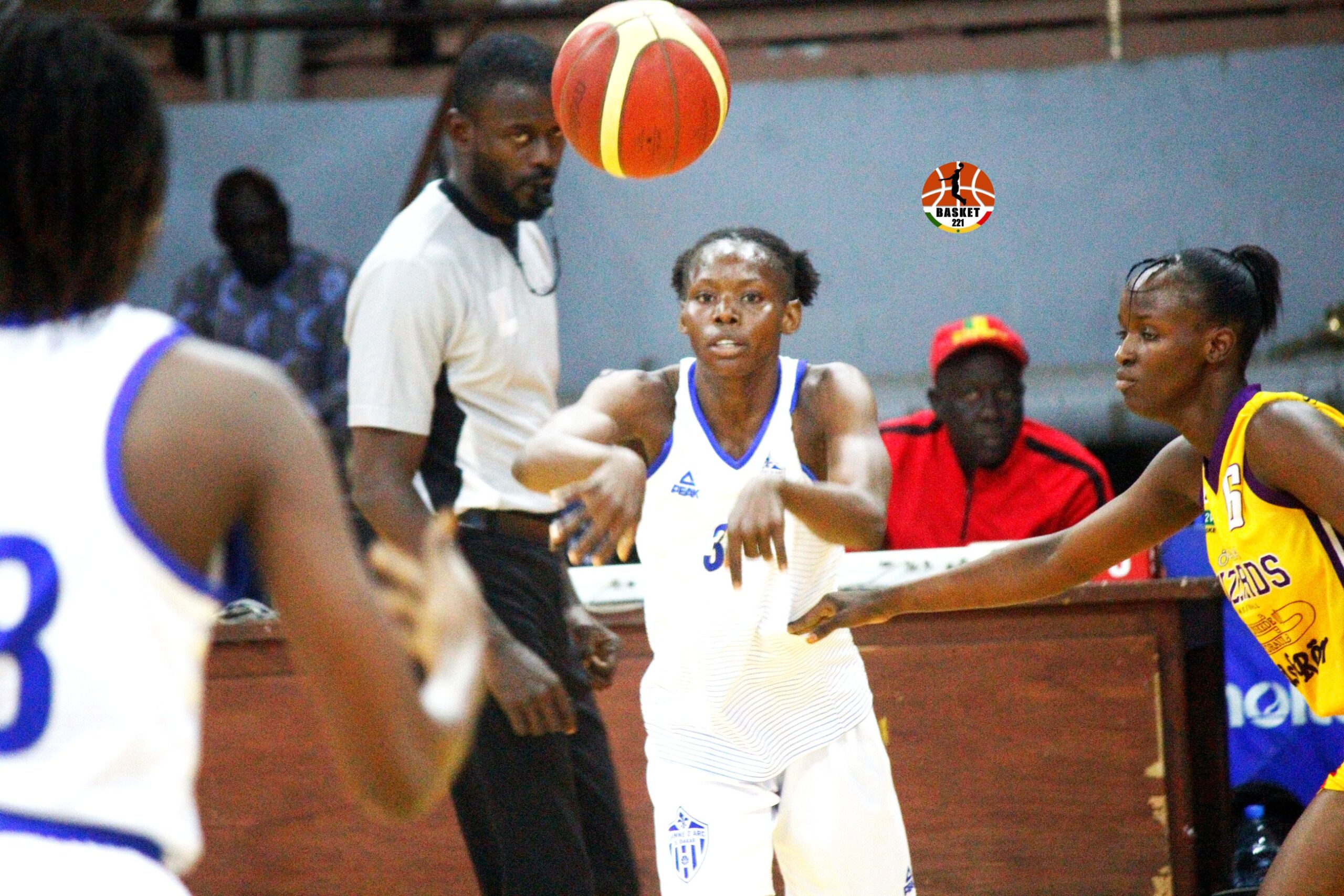 La JA fait plier Flyingstar avec un énorme quatrième quart-temps, Kamba ...